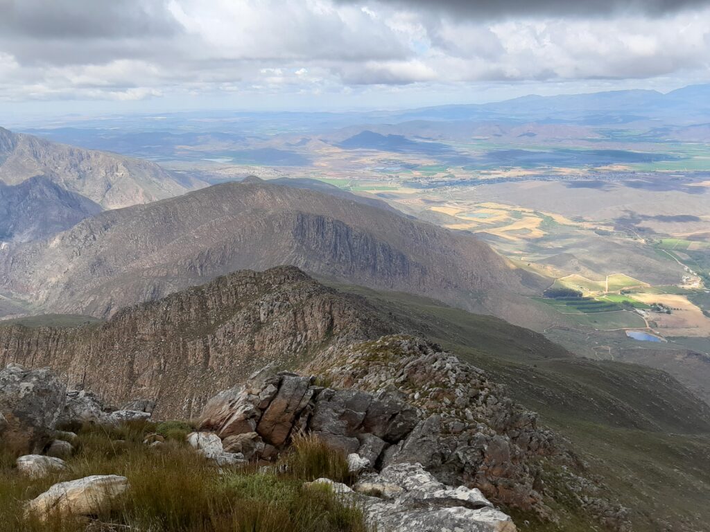 Best Weekend Hikes: The Bloupunt Hike & Cogmanskloof Hiking Trail - She ...